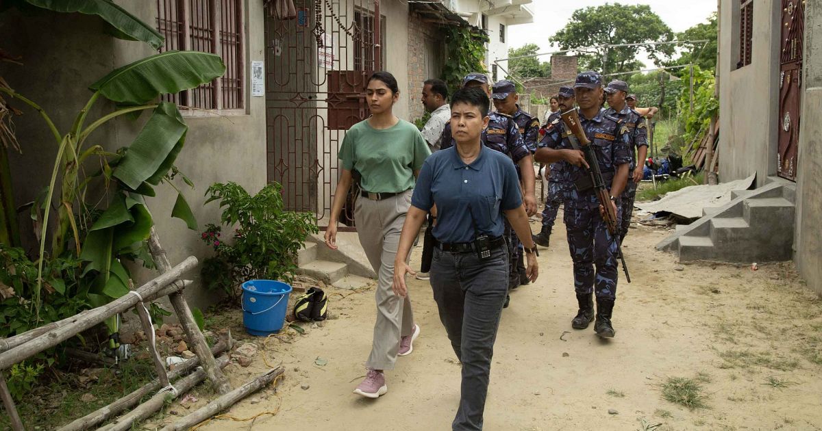 Wolf Cinema Berlin - Pooja, Sir